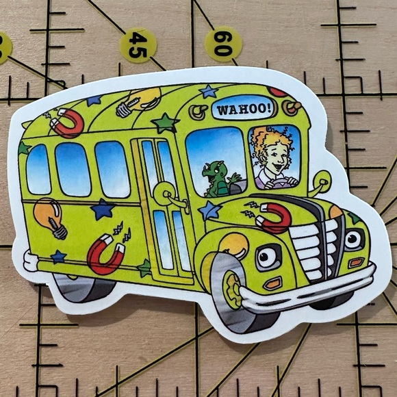 Nickelodeon | Design | Magic School Bus 9s Kid Nickelodeon | Poshmark